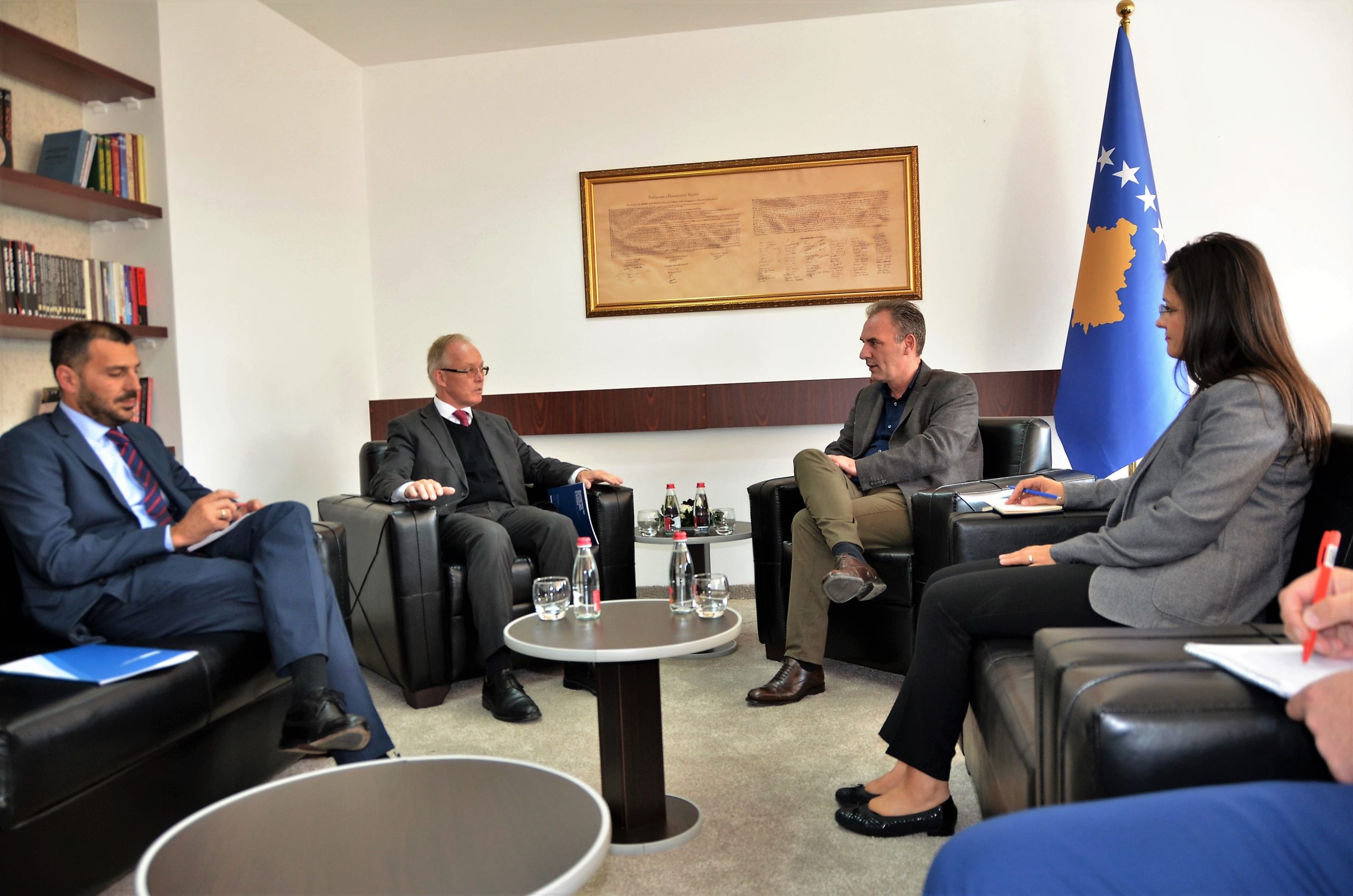Deputy Prime Minister Limaj hosted in a meeting the head of the OSCE ...