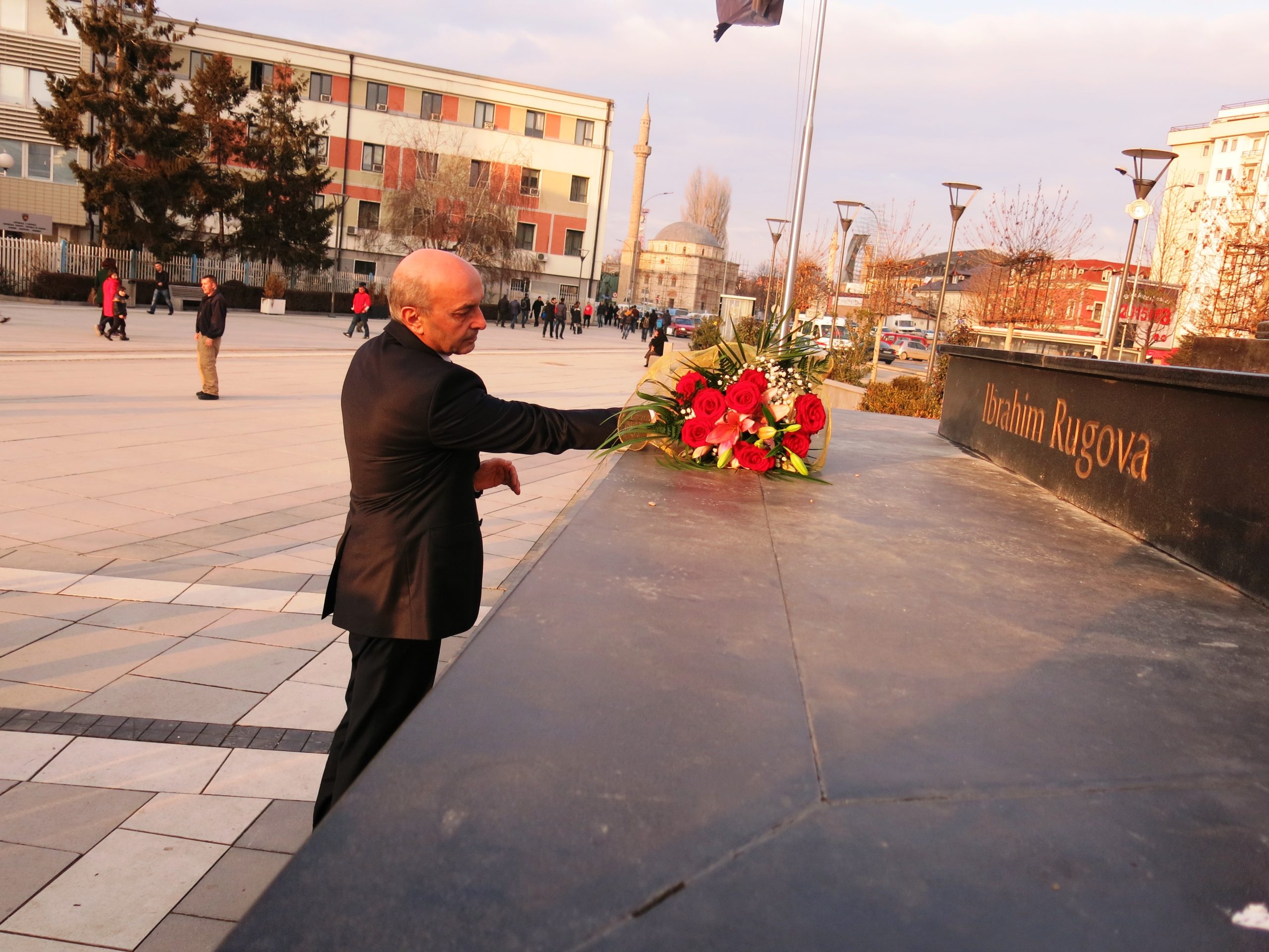 Prime Minister Mustafa and the government cabinet laid flowers at the ...